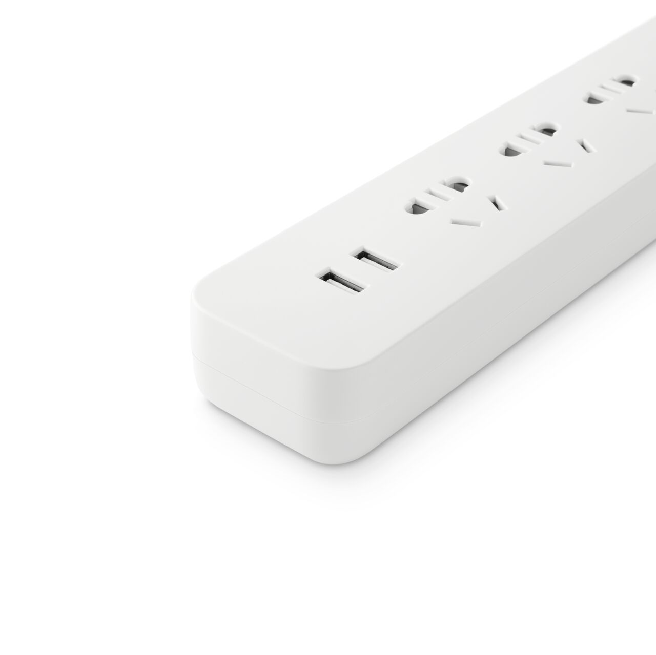 购买贝尔金 4 插口浪涌保护插座，线长 1.5 米 | Belkin CN