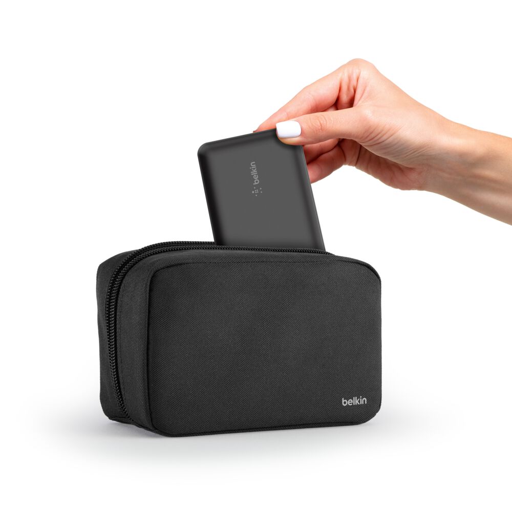 Power Bank, Charger, Cable 4-in-1 Power Bundle | Belkin UK