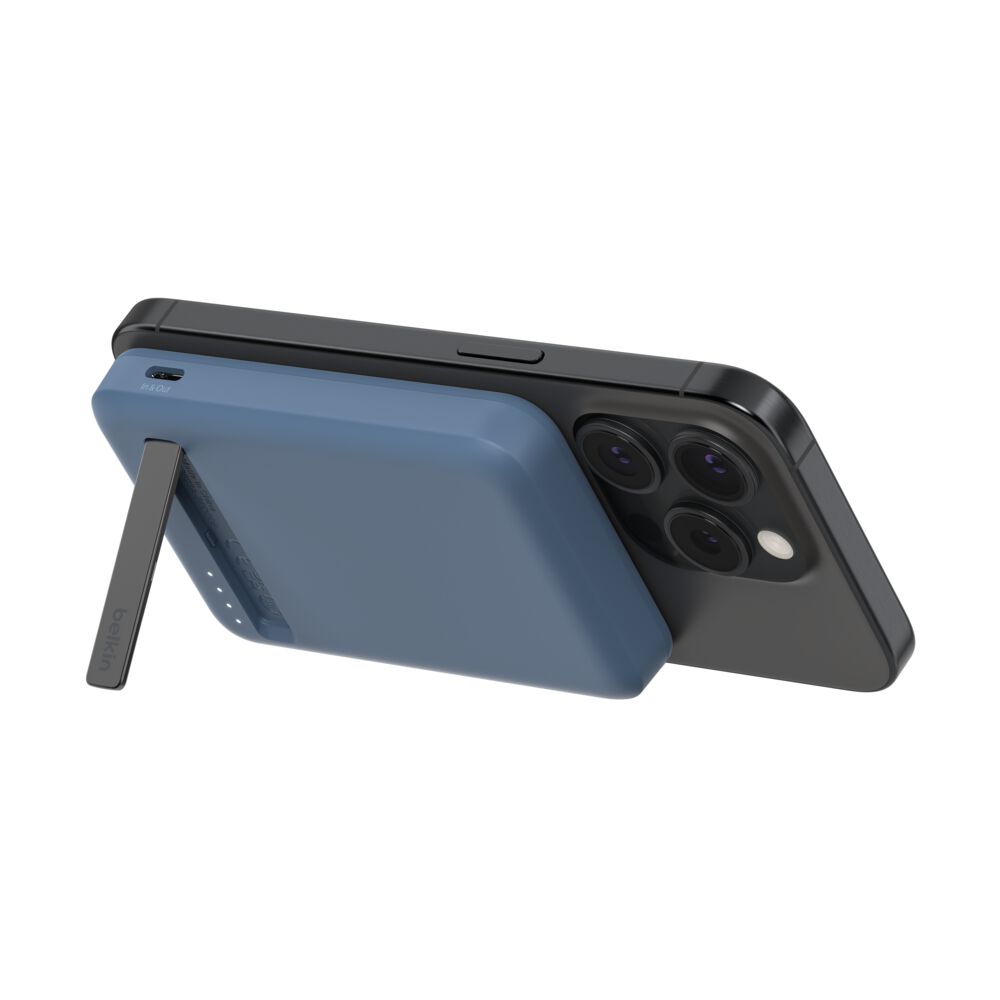 BoostCharge Pro Wireless Power Bank 5K/8K/10K charge to go, MagSafe ...