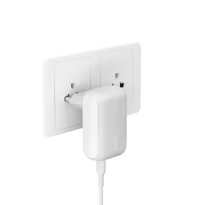 BoostCharge Dual Wall Charger 42W with USB-C + USB-A ports | Belkin TH