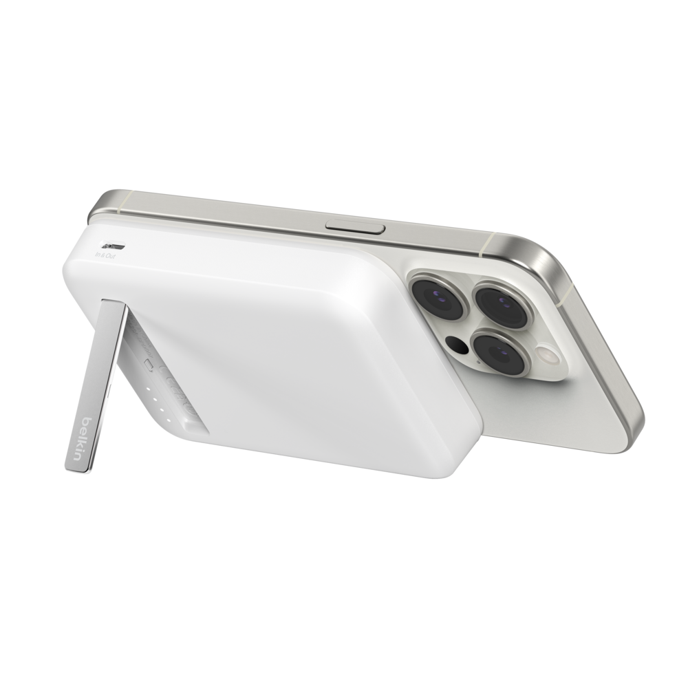 BoostCharge Pro Wireless Power Bank 5K/8K/10K charge to go, MagSafe ...
